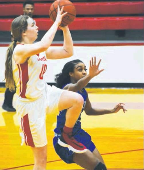 Maidens squeeze by Lady Goats | Groesbeck Journal