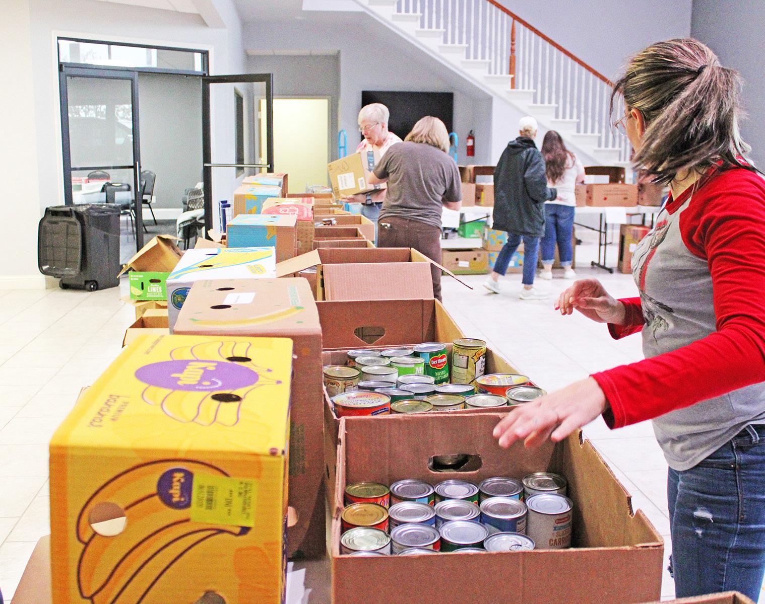 Fishes and Loaves “Stock Up” at Food for Families Drive | Groesbeck Journal