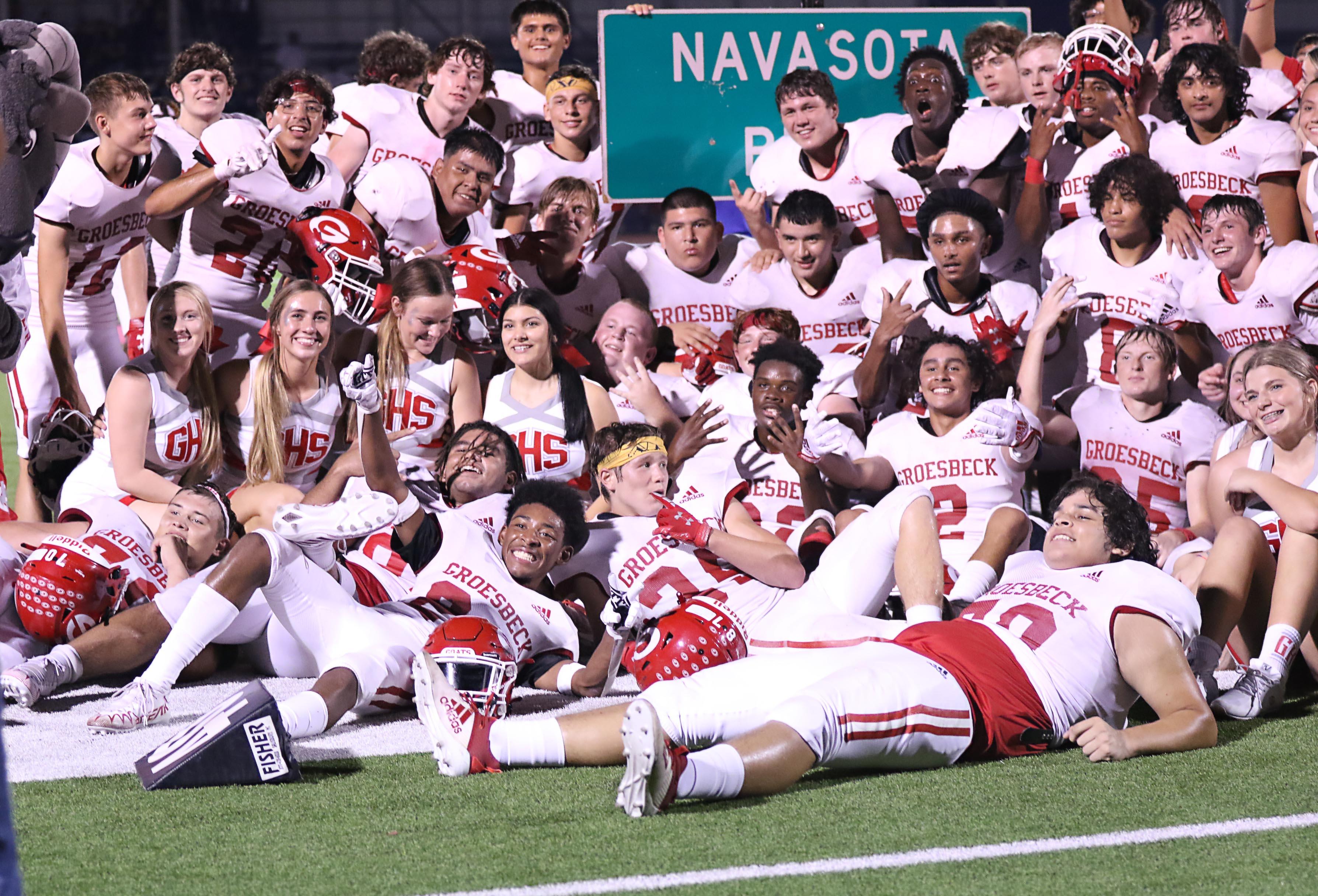 Battle lines: Two-point run in OT lifts Groesbeck over Mexia ...