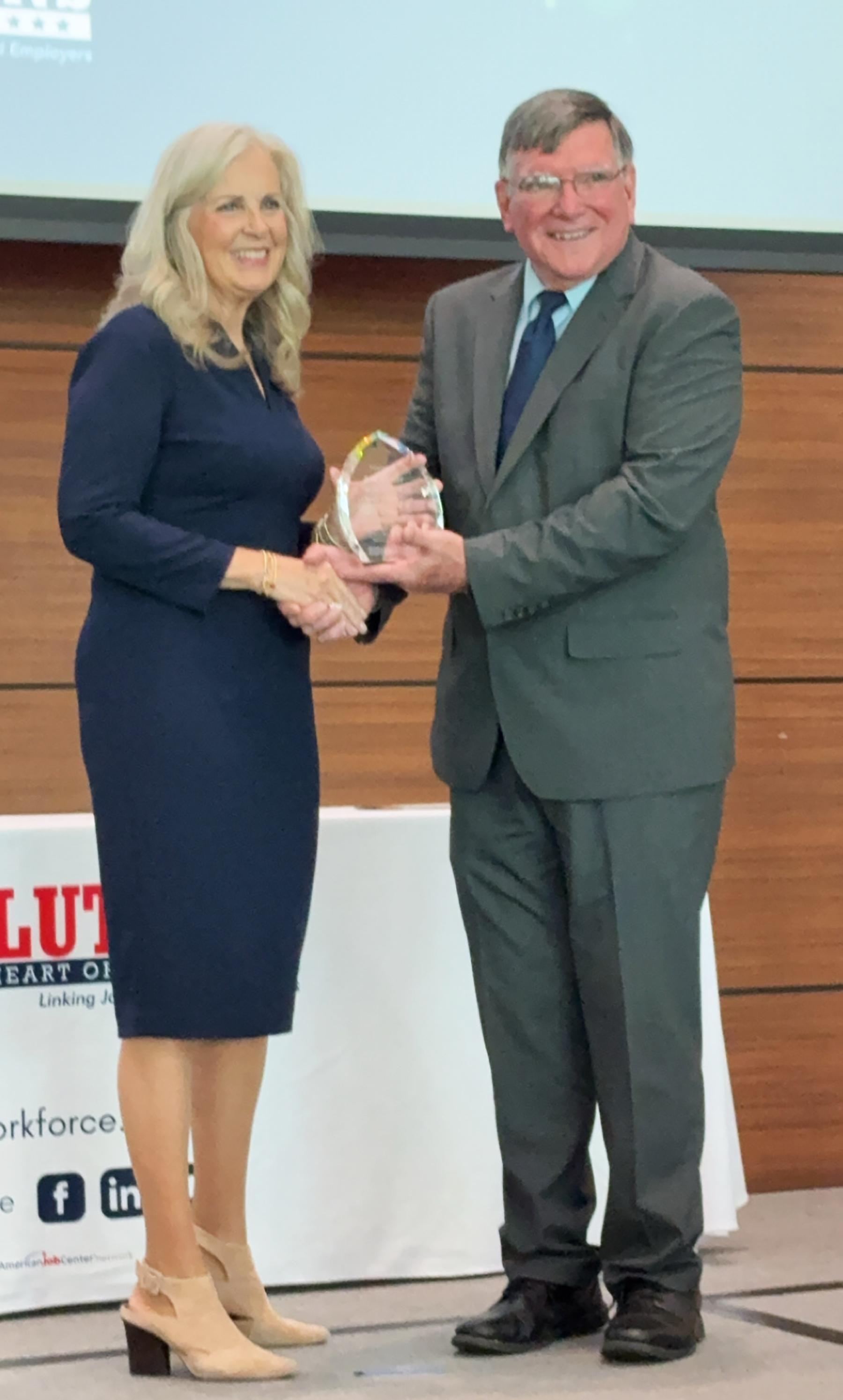 Groesbeck Chamber, Mexia Chamber, and Fibrix Filtration Recognized at ...