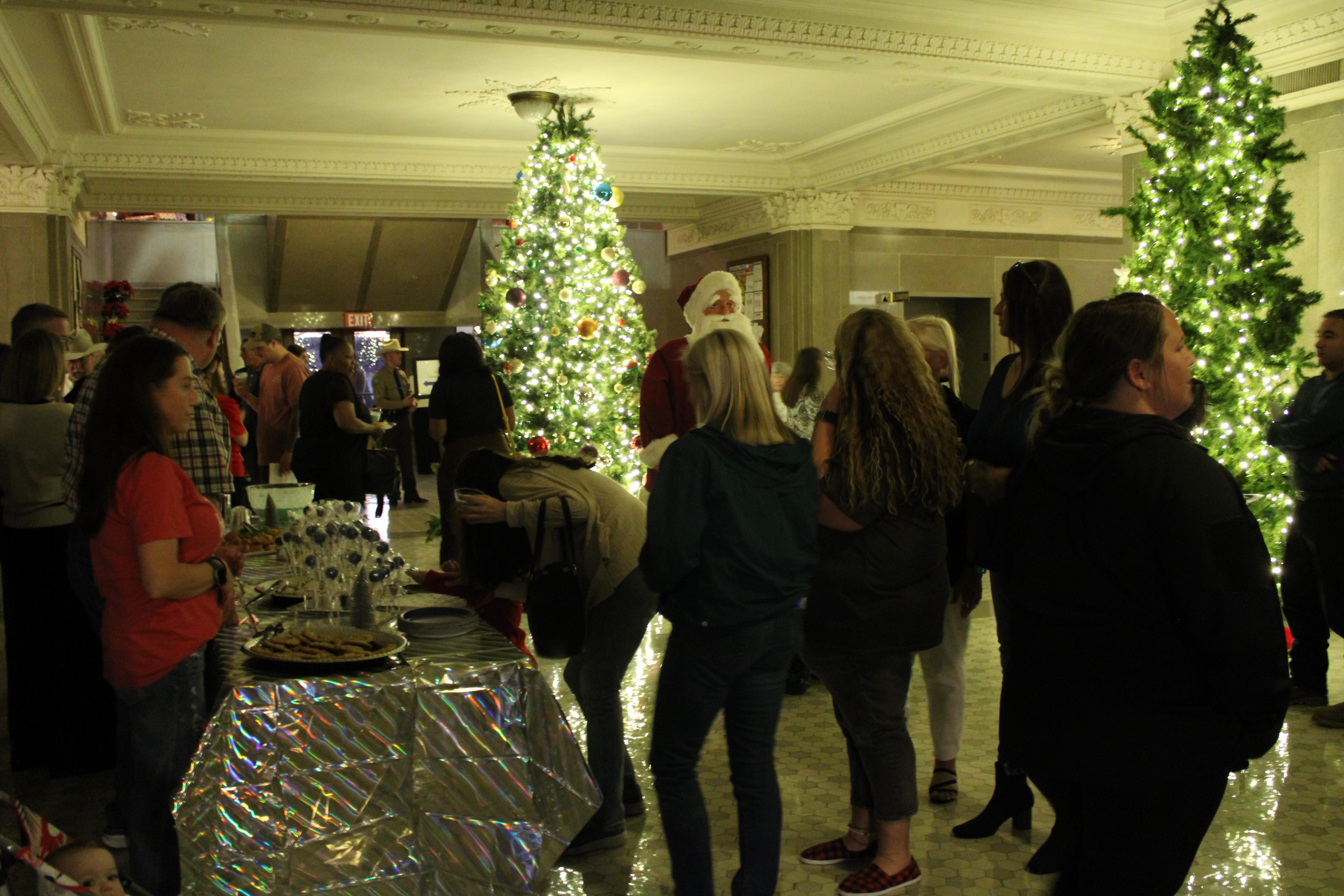 Tree of Angels Ceremony Honors Victims of Violent Crime | Groesbeck Journal