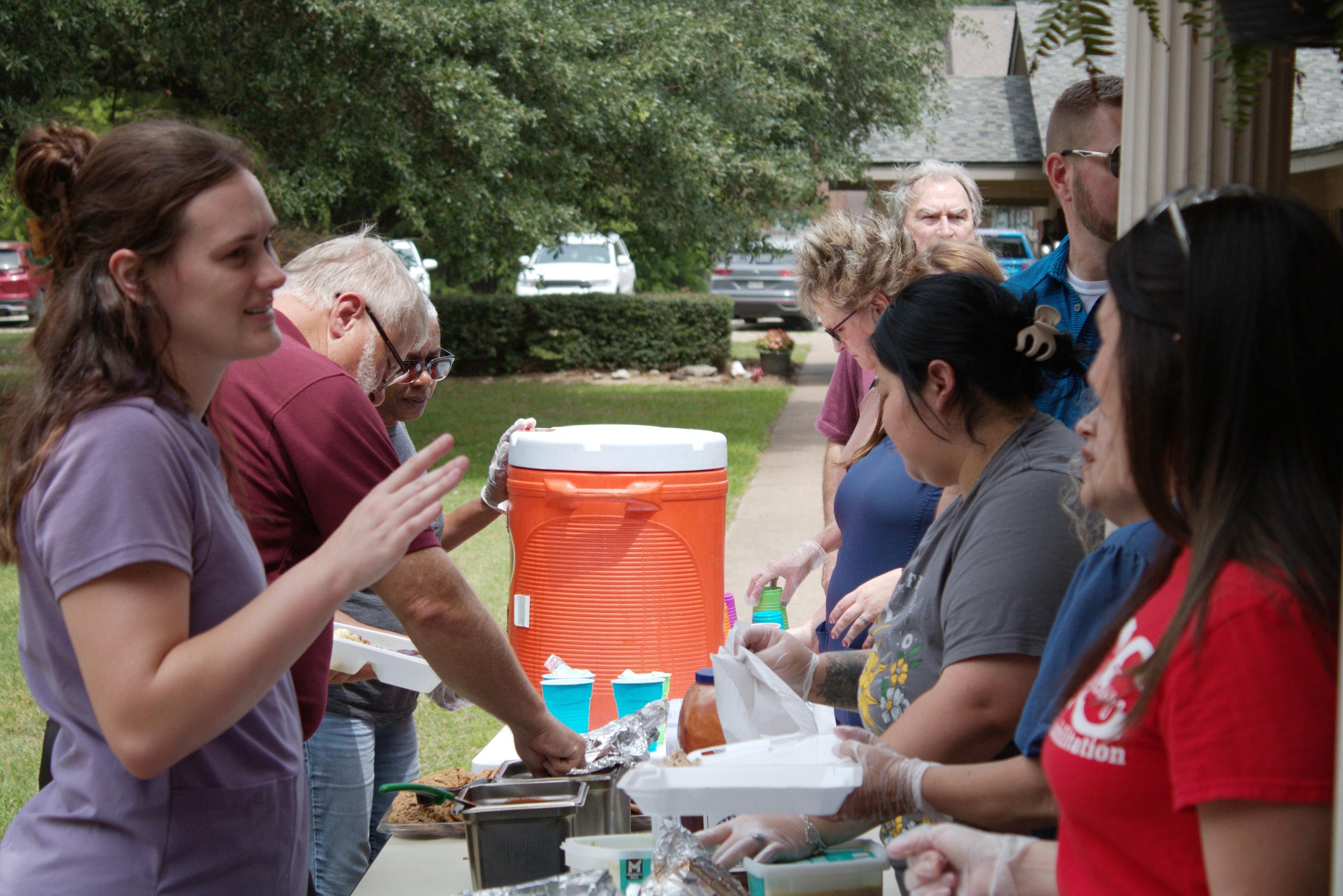 Groesbeck, Mexia & Teague LTCs Fire Up the Grill for Nursing Home Week ...