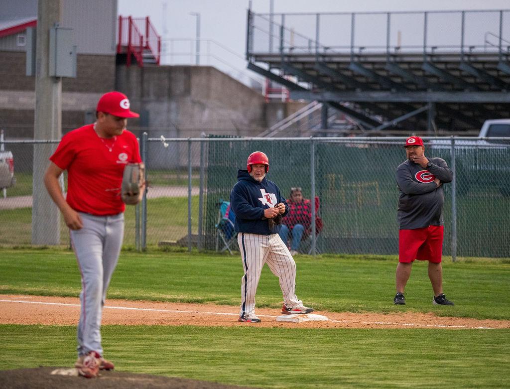 Groesbeck Baseball Alumni Game Ends in a Tie | Groesbeck Journal